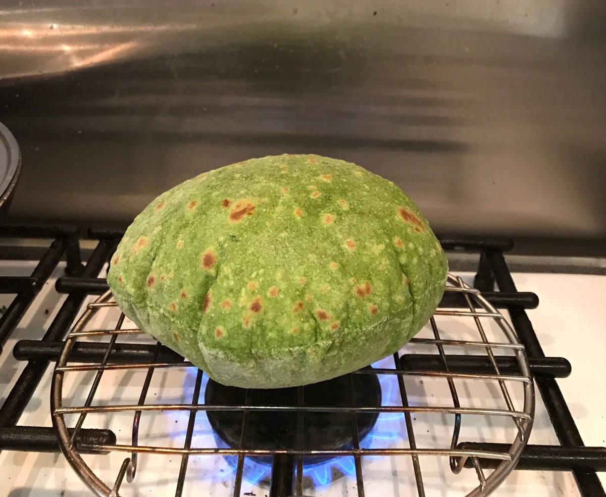 Palak/Spinach Phulkas – Eat-Play-Love